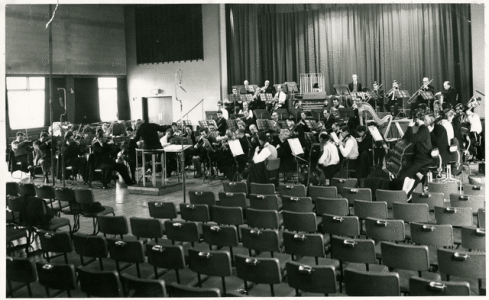 SALFORD GRADUATE SHARES HIS TALE OF WORKING AT THE FAMOUS MAXWELL HALL ...